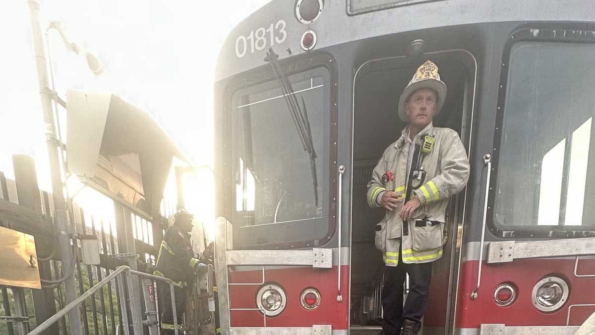 Fire on MBTA's Red Line tracks forces disruption of train service