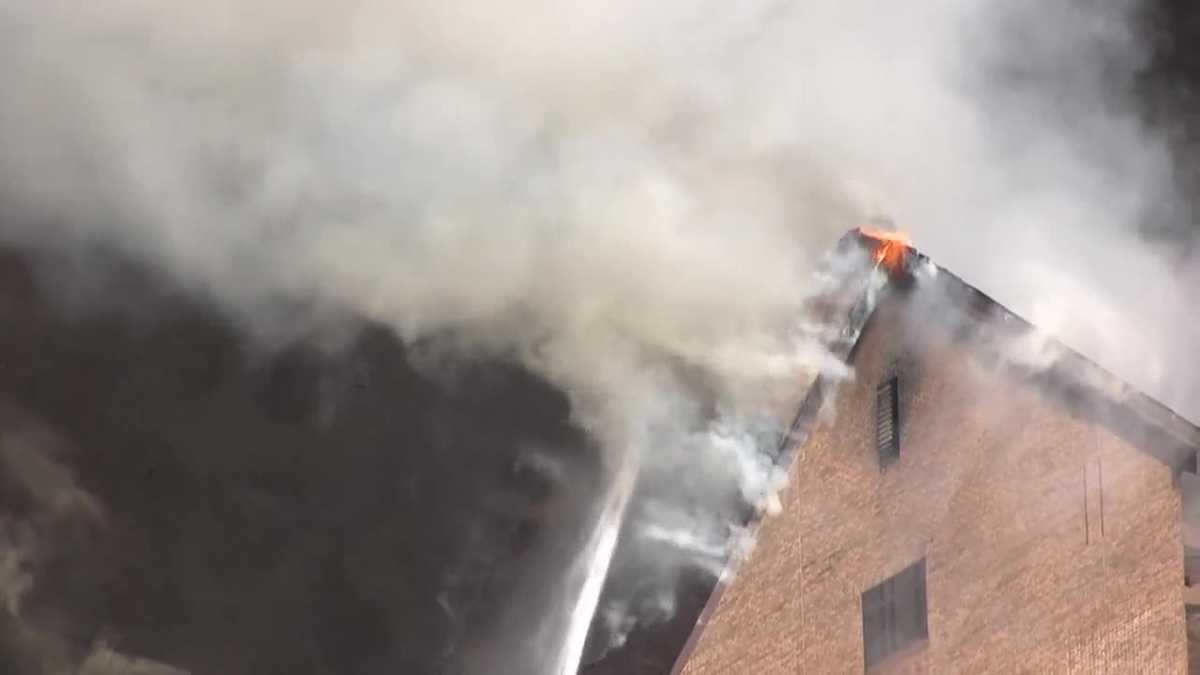 PICTURES: Fire at Advent United Methodist