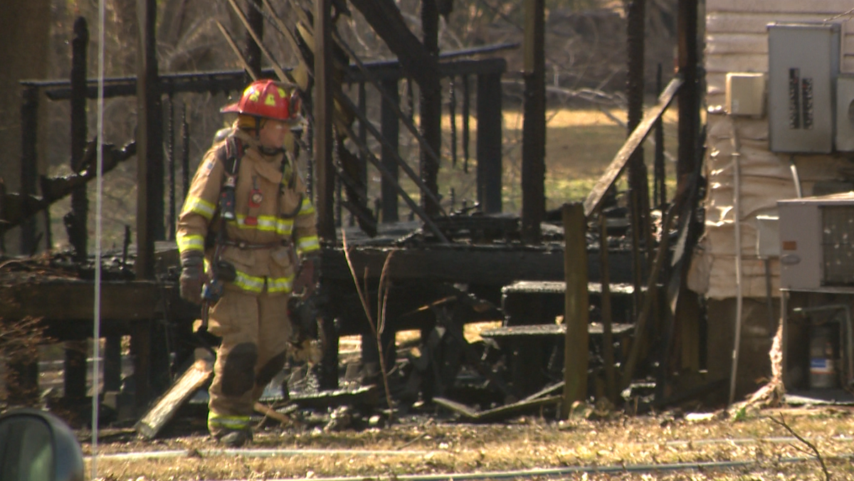 Fire breaks out at back of Chapman Avenue home in Springdale