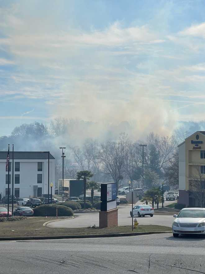 Greenville: Smoke over parts of I-85, Pelham Road
