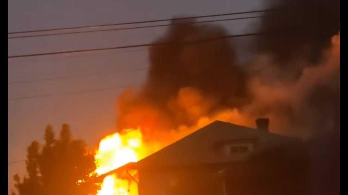Home a total loss after Salinas house fire, 3 displaced