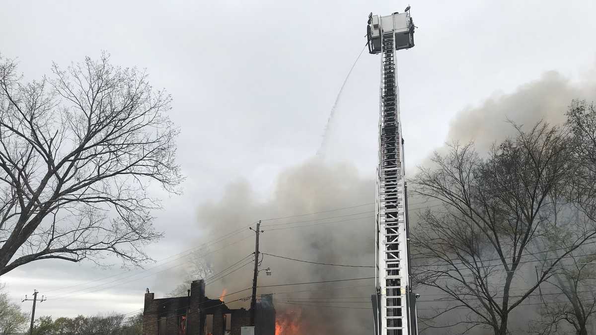PHOTOS: Fire engulfs vacant apartment building in Birmingham