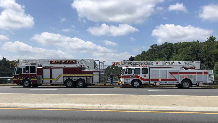 Massachusetts fire departments honor fallen Wells Fire Chief