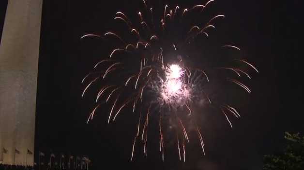 LIVE: Fireworks at the National Mall