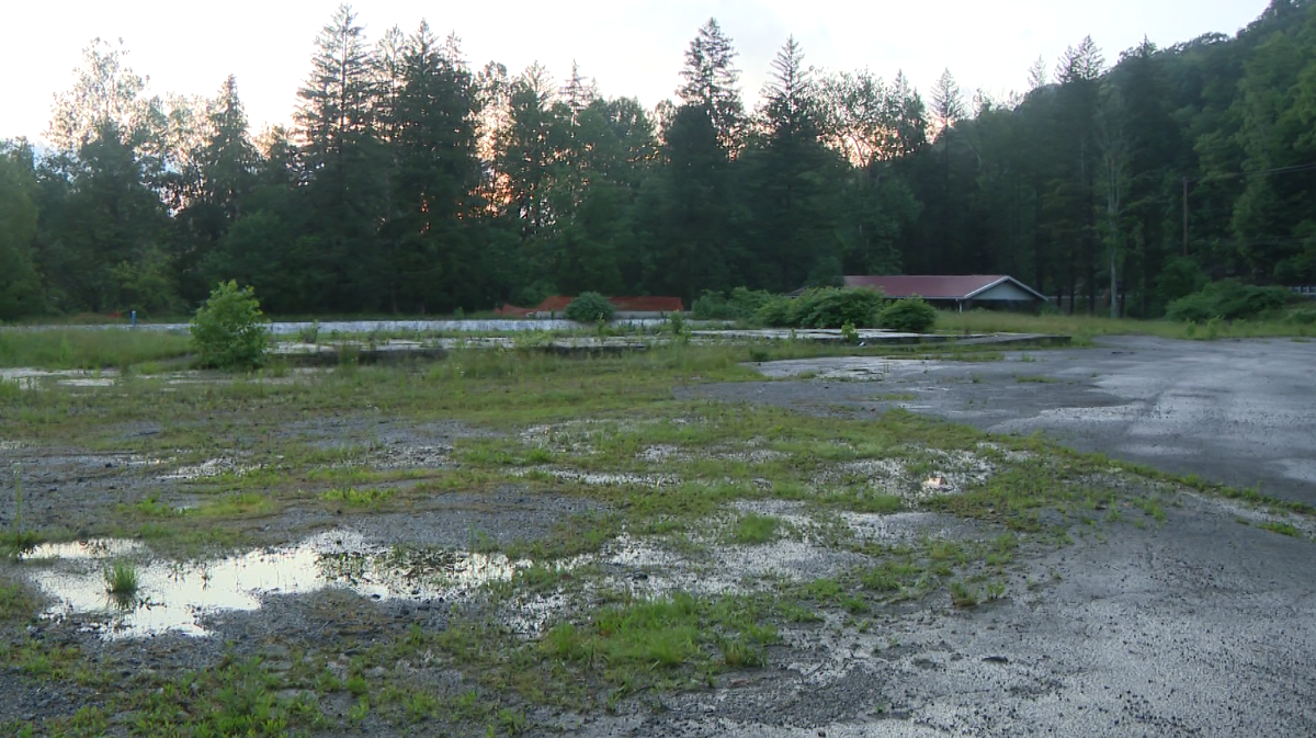 Community weighing in on plans for old Ligonier Beach redevelopment