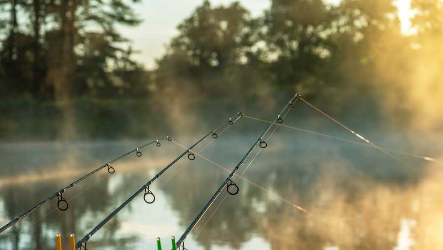 Pittsburgh man drowns after falling off boat while fishing