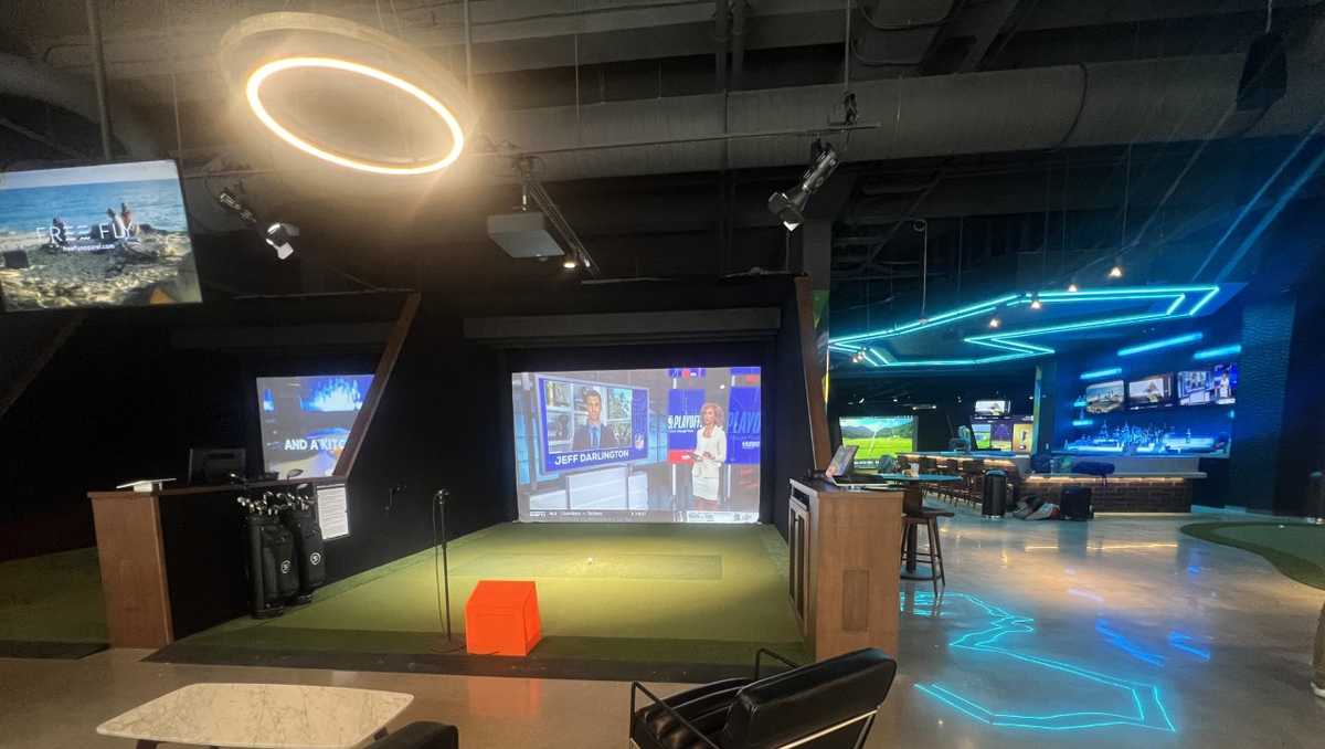 Video: Take a swing at this new golf simulator bar opening in Cincinnati