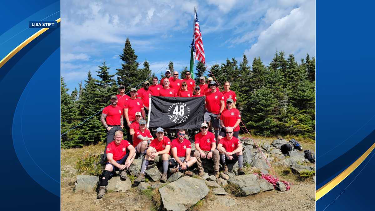 Hikers ascend N.H. 48 4,000 footers for annual 'Flags on the 48'