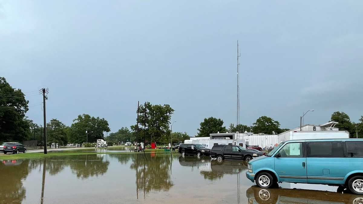 Photos: Canton residents dealing with flooding