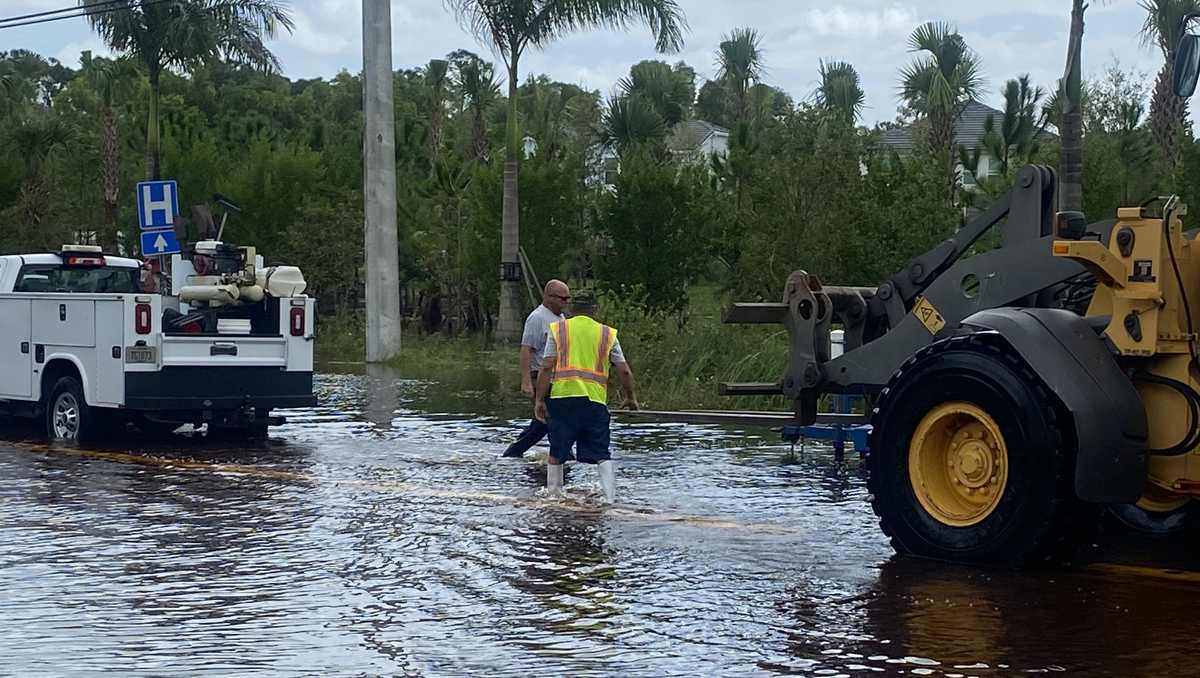 Stuart resident concerned floodwaters would enter his house this weekend