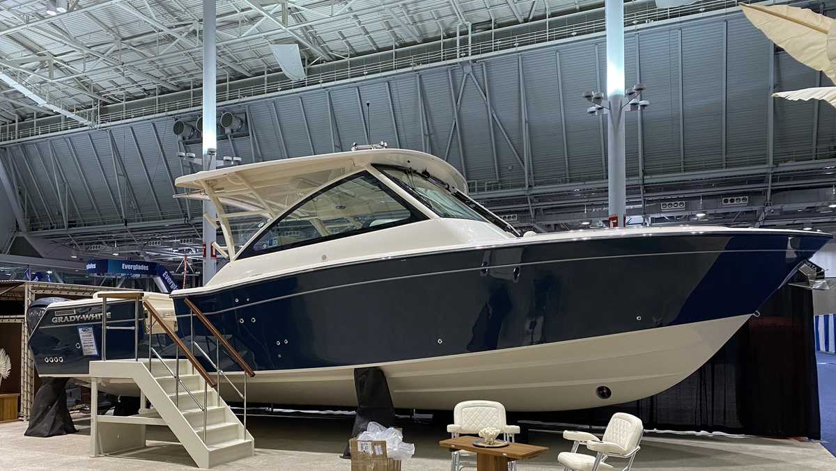 'Thrilled to be back,': New England Boat Show returns to Boston
