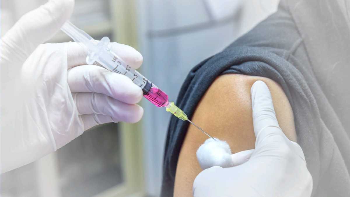 Omaha pharmacy manager explains importance of getting flu shot