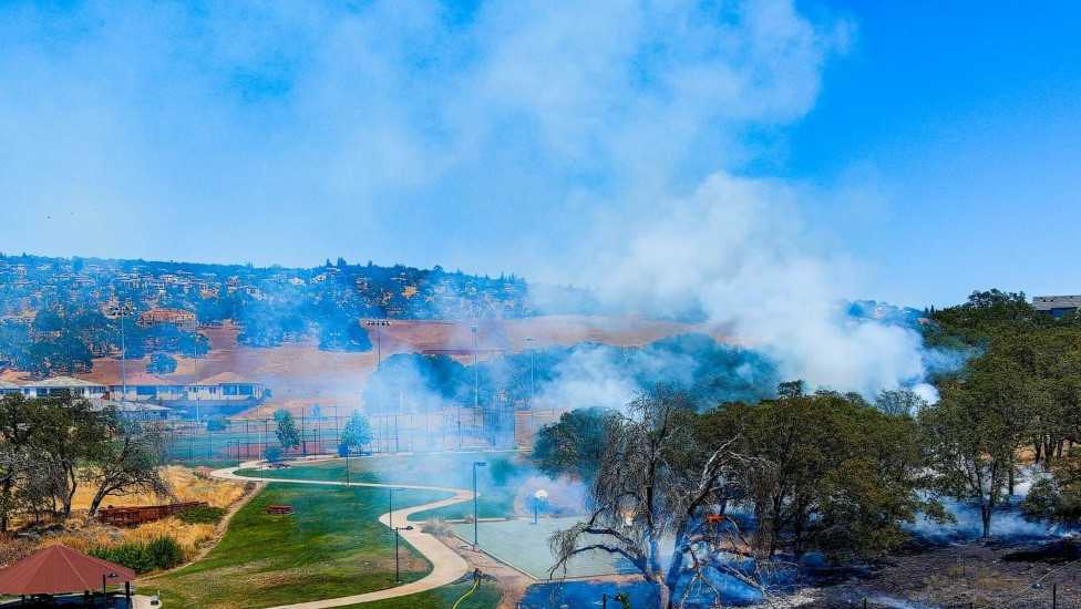 Crews battle vegetation fire in Folsom park on holiday weekend