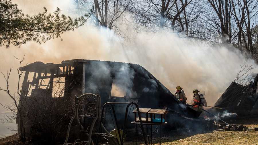 Five dogs die in Epping fire, officials say