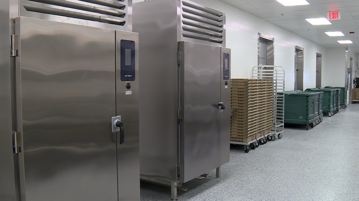 Palm Beach County Food Bank expanding in Florida