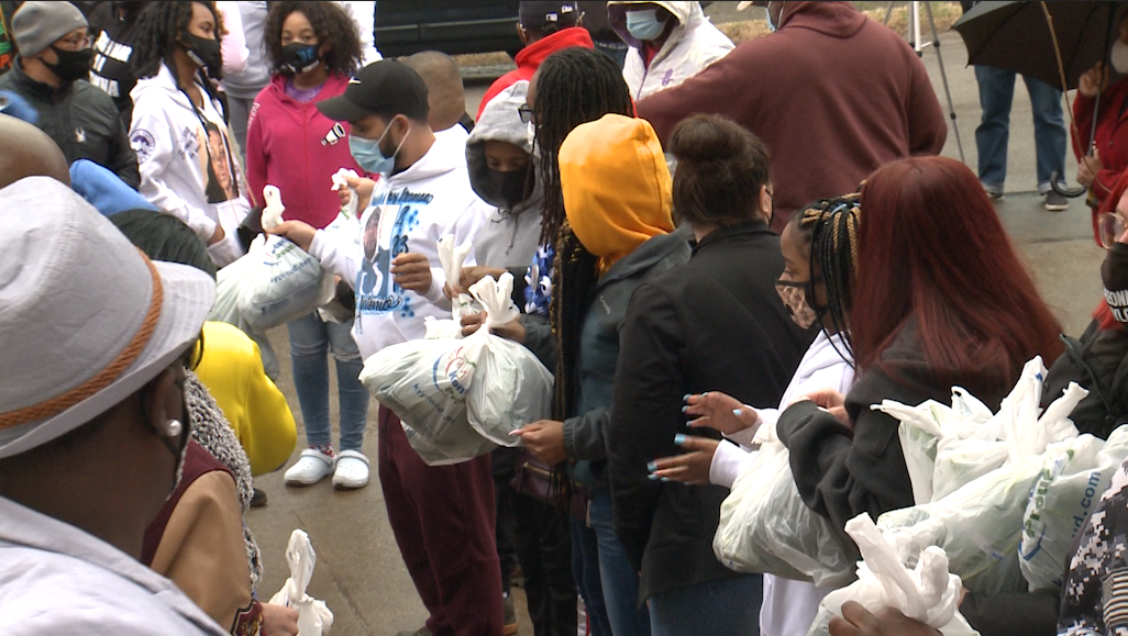 Local community organizations feed hundreds through Sunday food drive