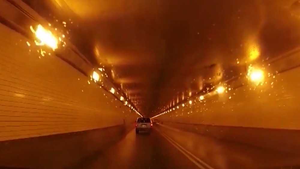 Fort Pitt Inbound tunnel closing during fireworks