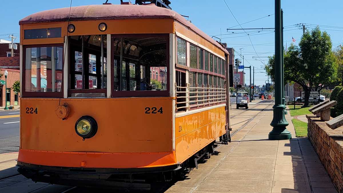 Fort Smith Trolley Museum restoring historical trolley