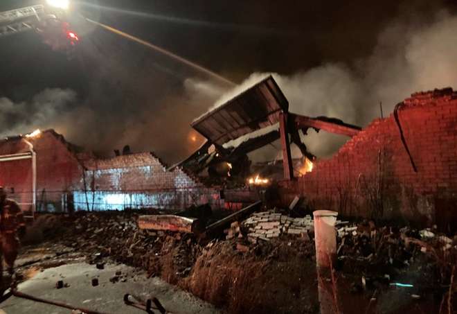 Former plant catches on fire in Pickens County, fire officials say