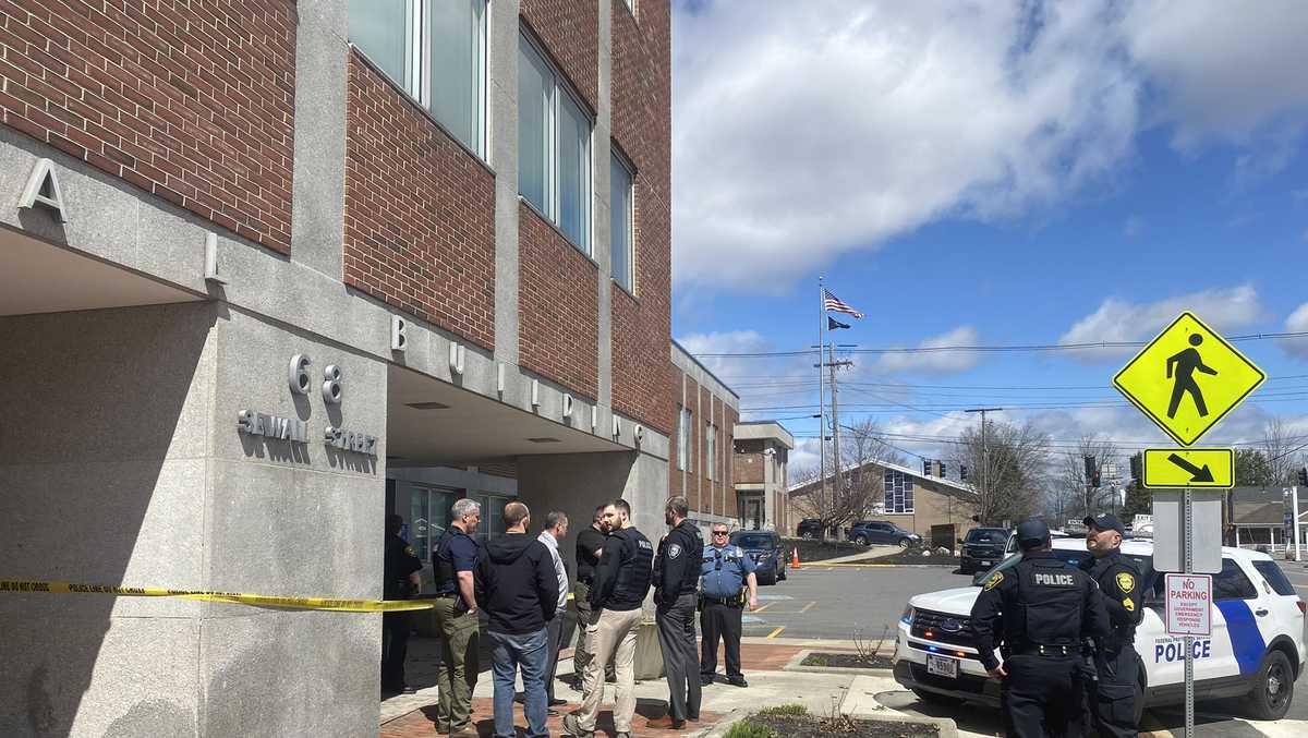 Armed man shot after assaulting guard in federal building in Augusta ...