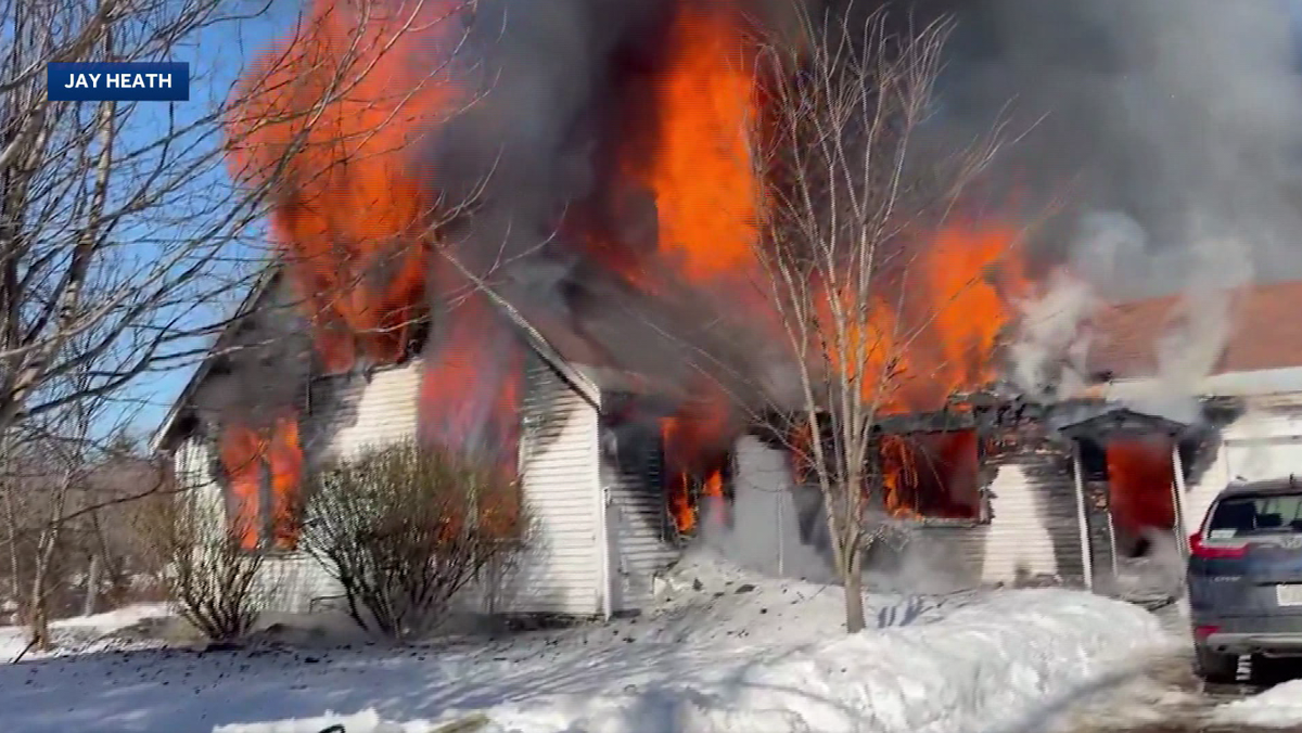 2 dogs killed as fire destroys home in Franklin, NH