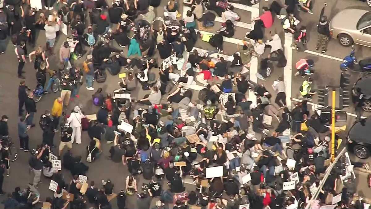 Photos: Thousands protest peacefully in Boston during police brutality ...
