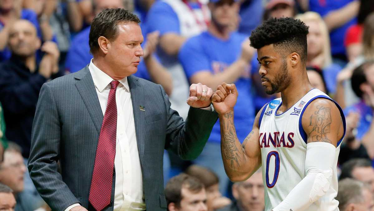 Kansas' Frank Mason III wins another player of year trophy