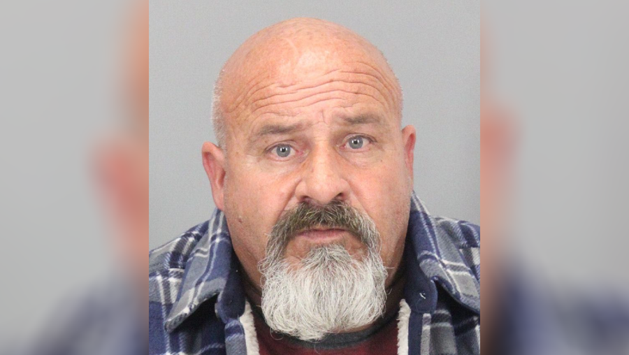 Tracy man arrested, accused of impersonating officer