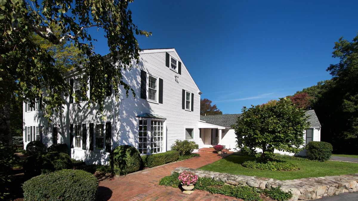 $1.89M colonial home offers Old World charm