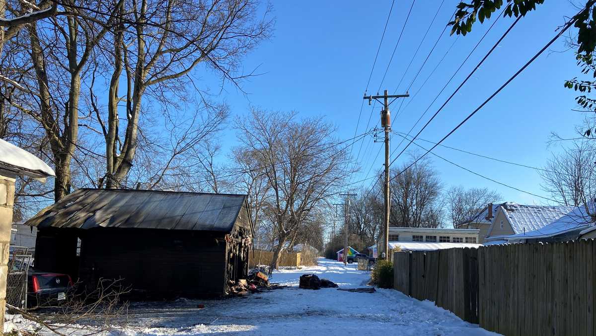 Overnight fire kills one, badly burns another in Fort Smith