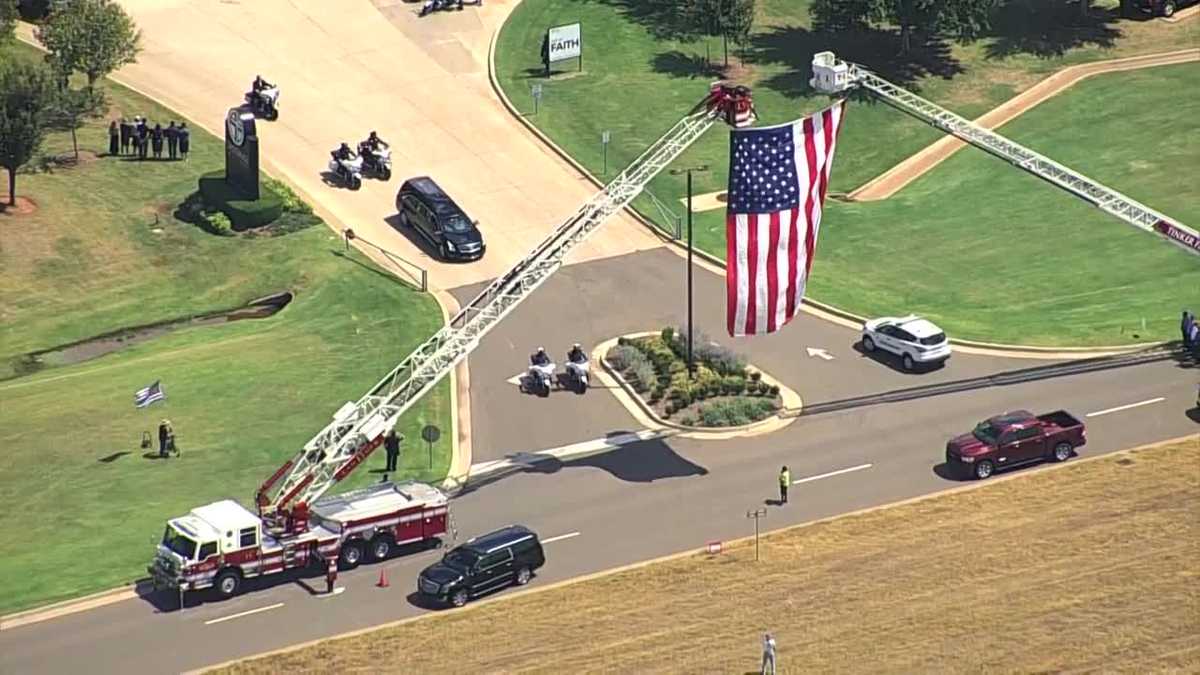 Procession for Oklahoma County Sgt. Bobby Swartz ahead of funeral Procession for Oklahoma County Sgt. Bobby Swartz ahead of funeral