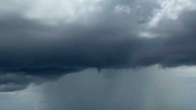 'Fair weather' waterspout spotted off Volusia coast on Thursday