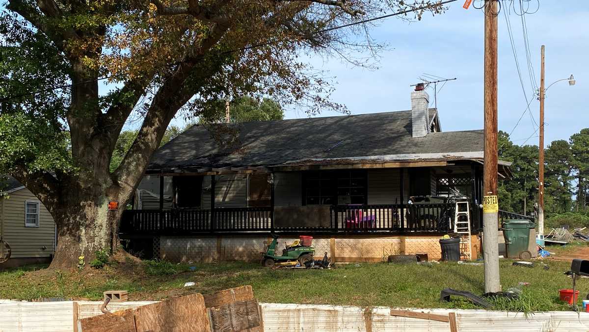 Man Dies After Being Trapped Inside Burning Home In Gaffney Coroner Says