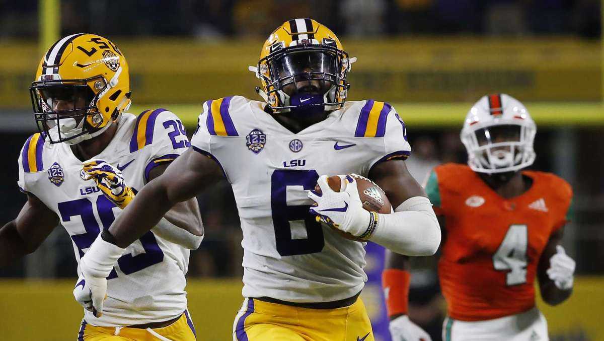 No. 25 LSU off and running with 33-17 win over No. 8 Miami