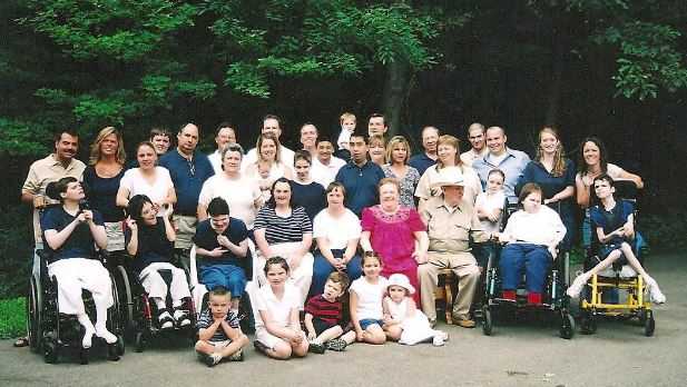 Woman who was foster mom to more than 70 children dies