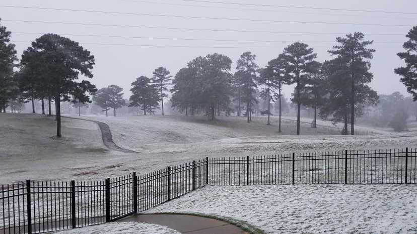 Central Alabama wakes up to a pretty little dusting of snow
