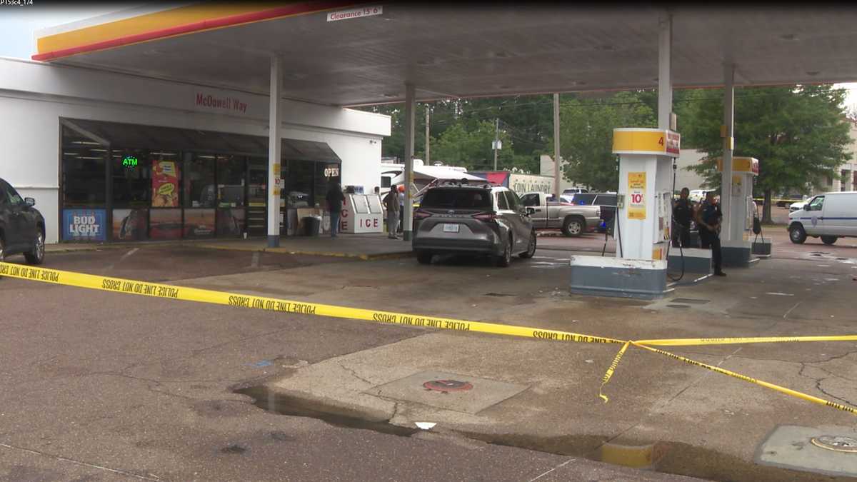 5 people shot, 2 killed in Sunday afternoon shooting