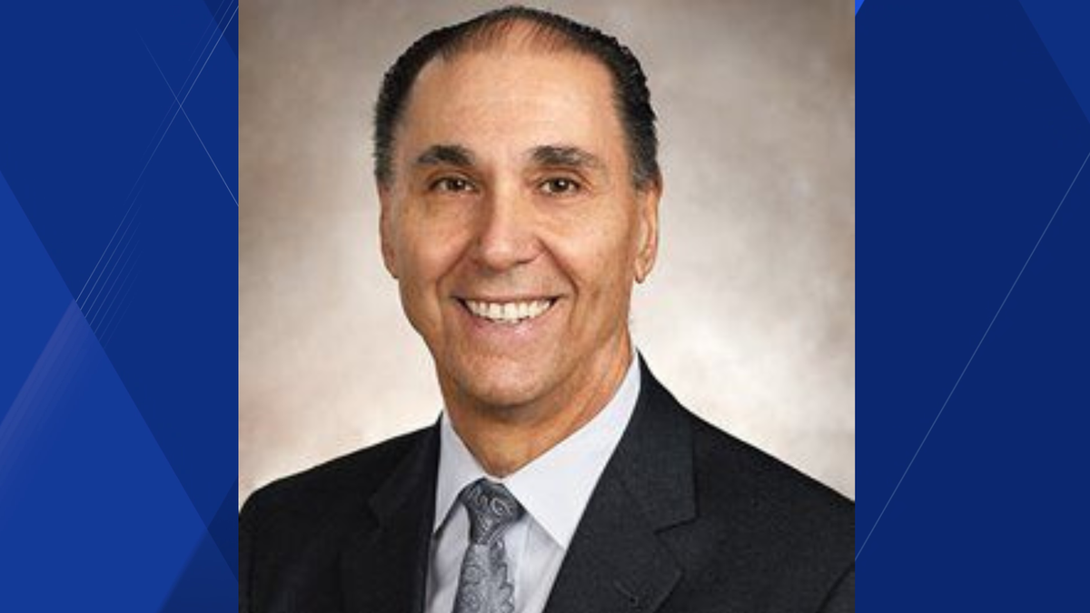 Lee Health president and CEO Dr. Larry Antonucci set to leave role in 2026