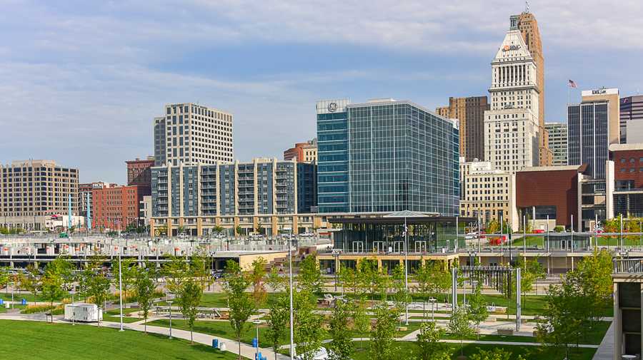 Cincinnati, lead developer of The Banks end partnership