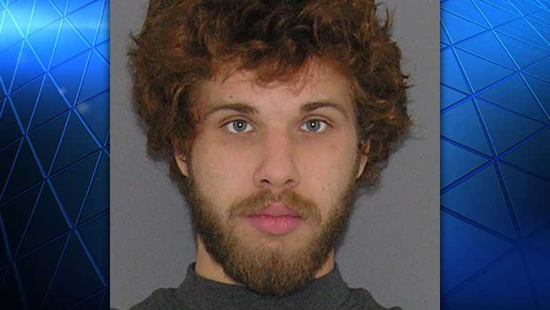 Man accused of resisting arrest turns self in