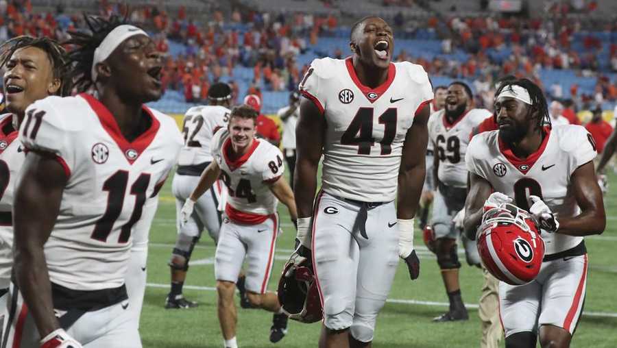 Georgia up to No. 2, Clemson drops to No. 6 in latest AP Top 25