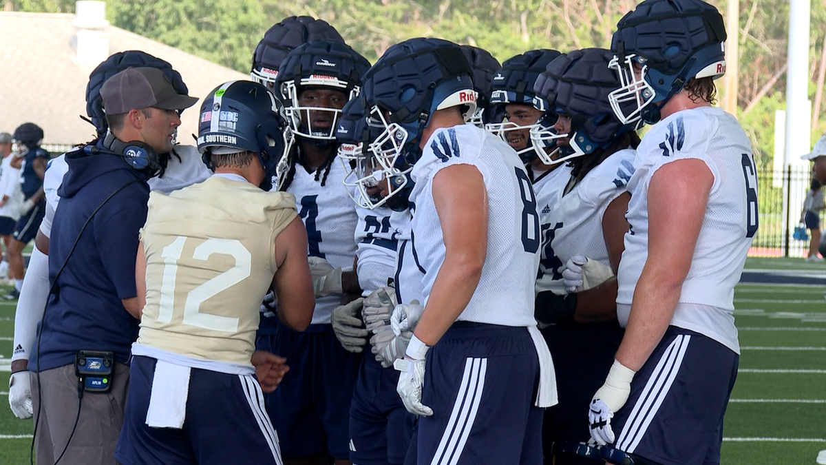 Eagles open fall camp with championship mindset