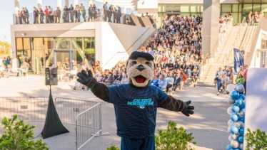 Cal State Monterey Bay generates $579M, 5,800 jobs, $44M in taxes ...