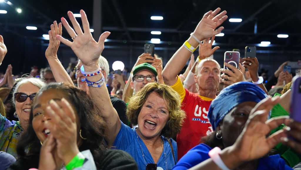 Photos: Scenes from Kamala Harris rally in Harrisburg, Pa.