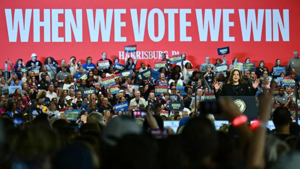 Photos: Scenes from Kamala Harris rally in Harrisburg, Pa.