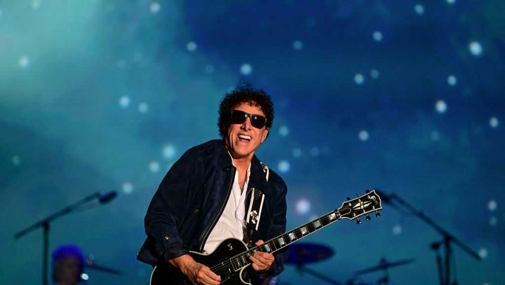 Journey will kick off farewell 'Final Frontier Tour' in Hershey, Pa.