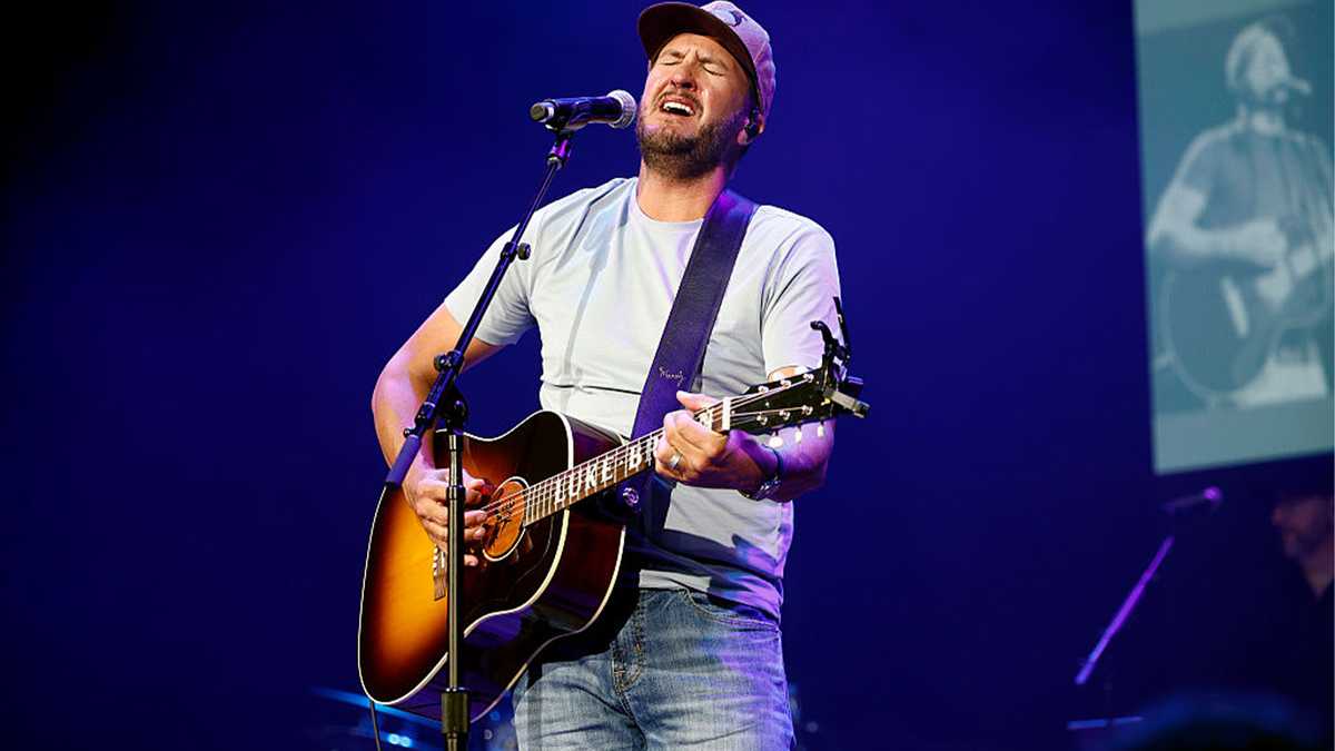 Walk-up tickets for Luke Bryan concert available at JetBlue Park on ...