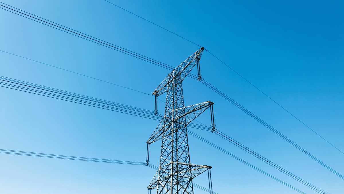 High winds cause power outages in South-Central Pa.