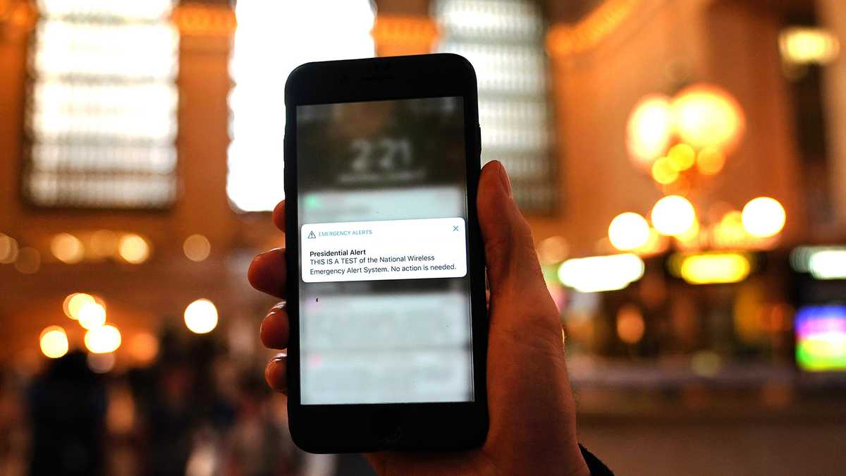 Why everyone’s phone will alarm at 2:20 p.m. ET on Wednesday