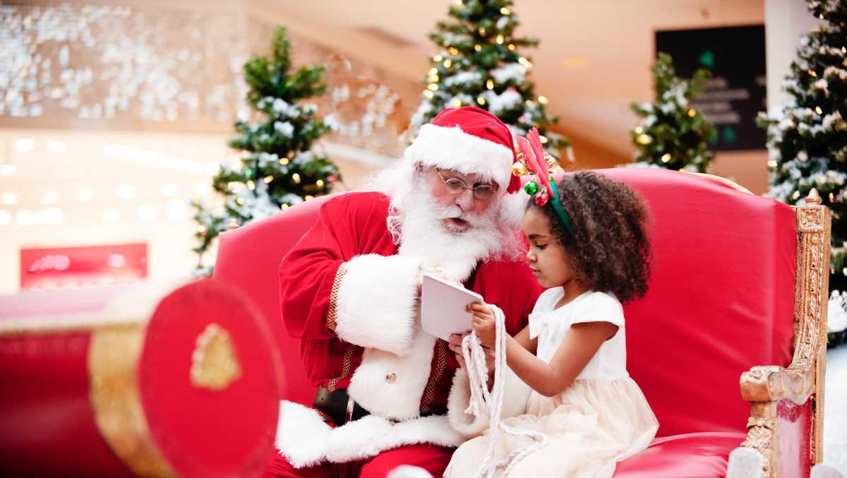 Mall Santas will be pretty much back to normal this year